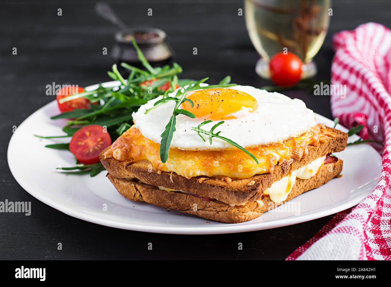 Croque food french hi-res stock photography and images - Alamy