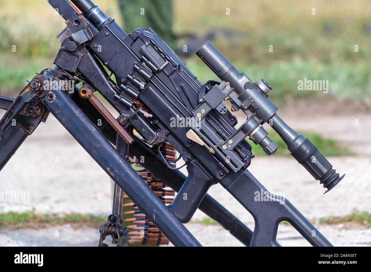 Optical sight on a modern machine gun Stock Photo - Alamy