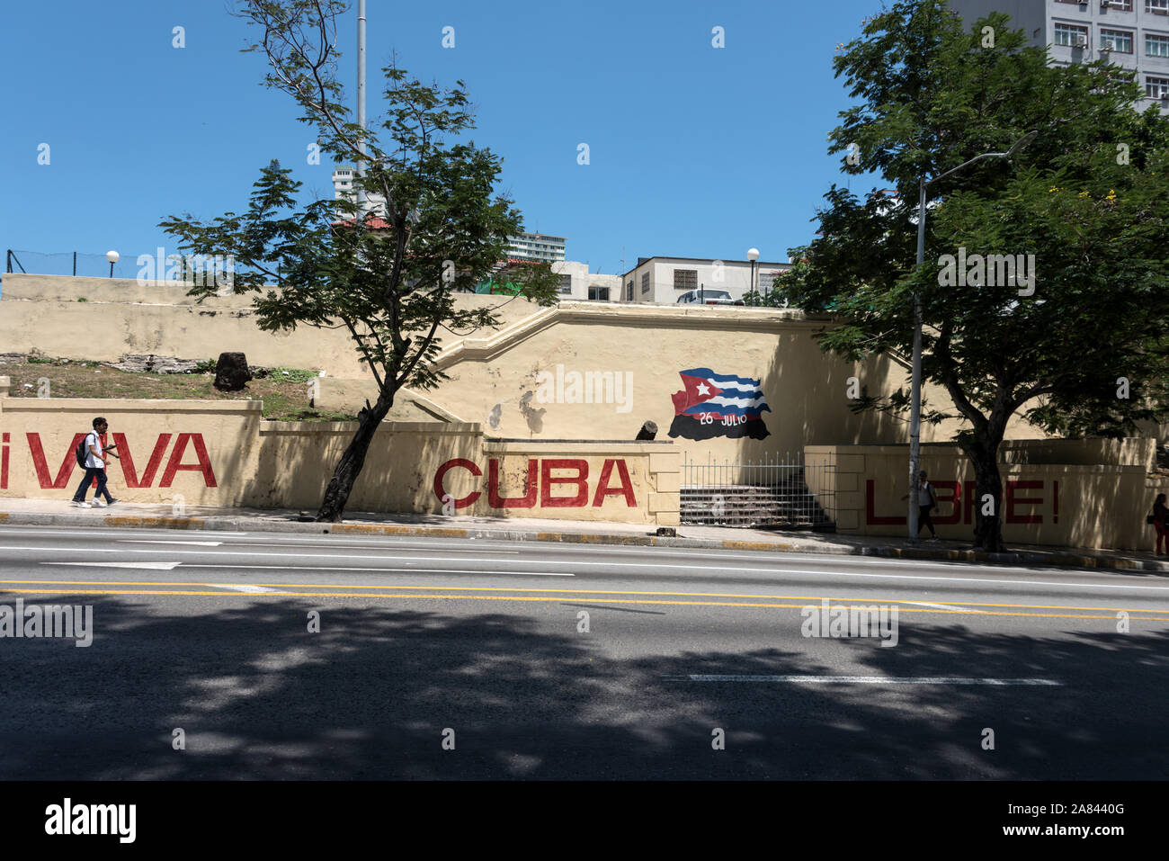 Cuban slogan hi-res stock photography and images - Alamy