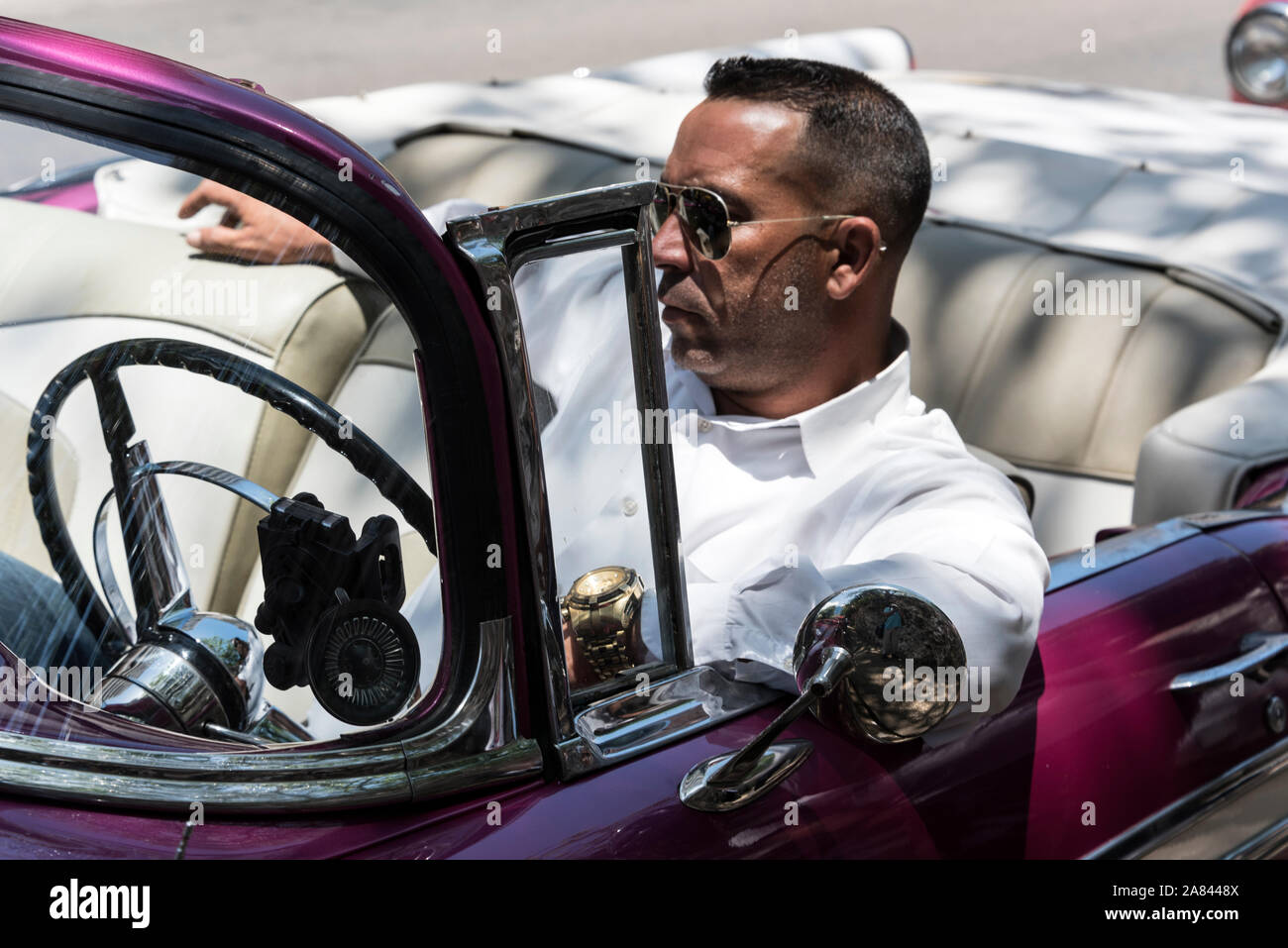 Cuban taxi driver hi-res stock photography and images - Alamy