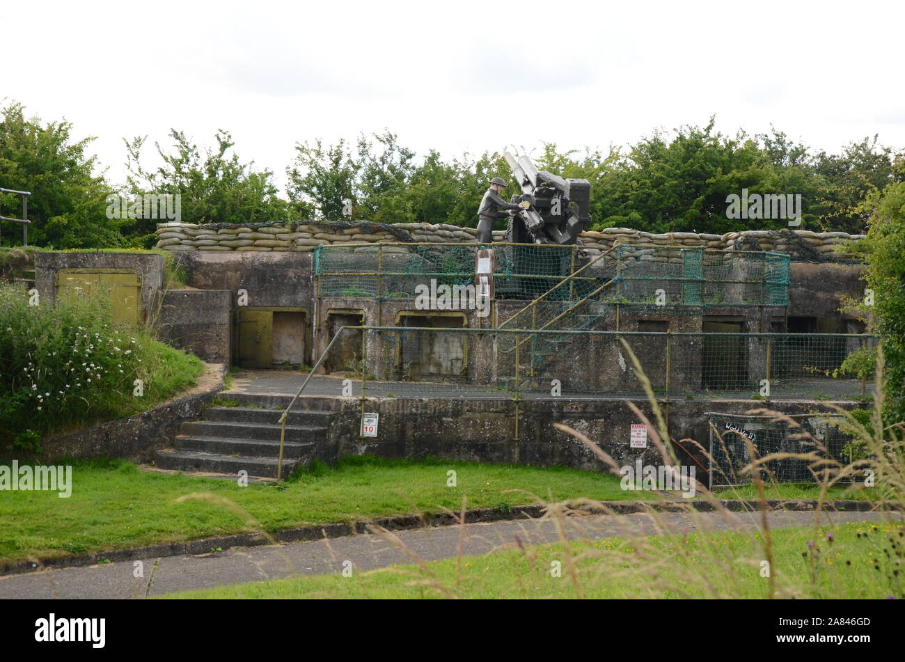 Coastal artillery hi-res stock photography and images - Alamy