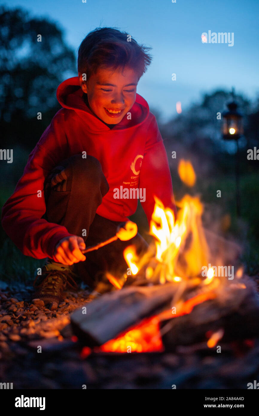 Boy on fire hi-res stock photography and images - Alamy