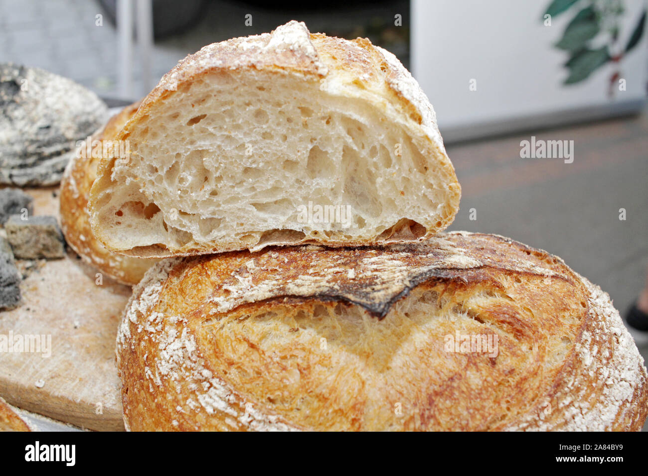 Sourdough loaf pattern hi-res stock photography and images - Alamy