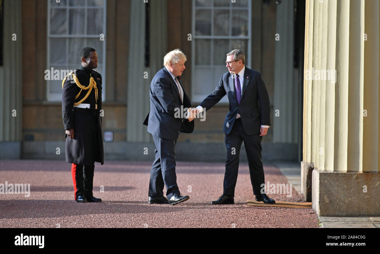 Watched by her equerry hi-res stock photography and images - Alamy