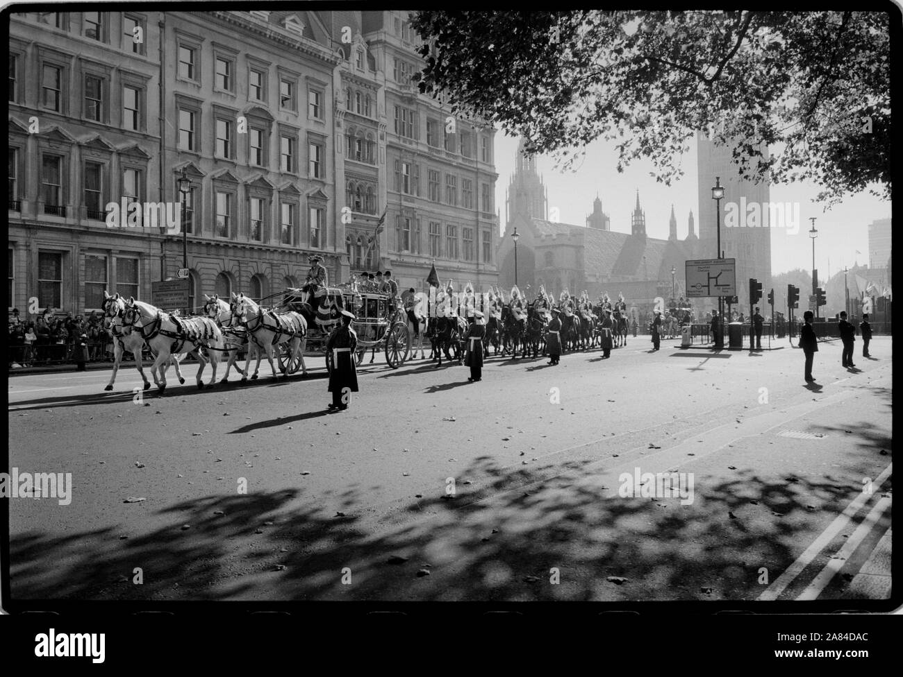 Hm queen elizabeth hi-res stock photography and images - Alamy