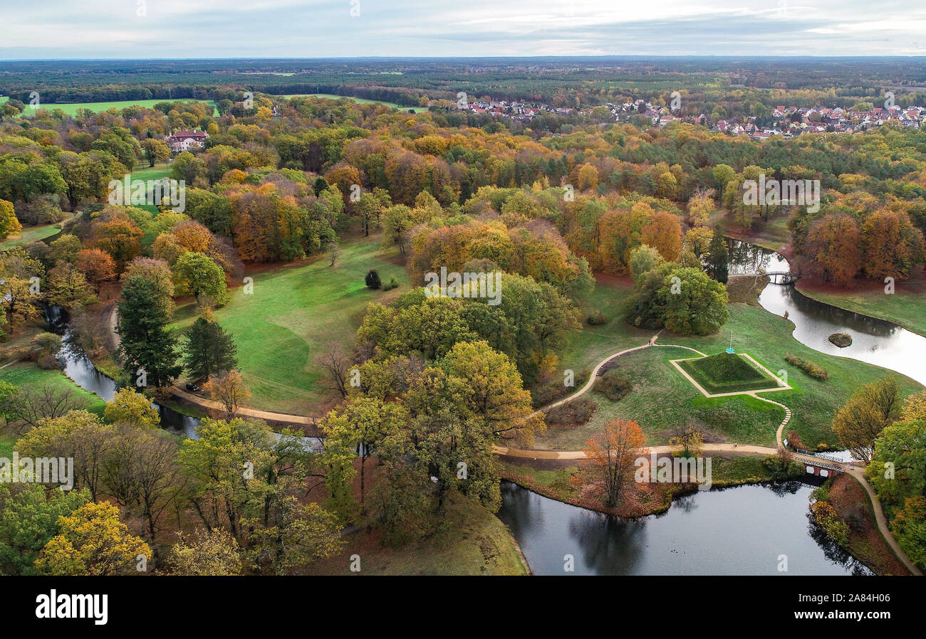 06 November 2019, Brandenburg, Cottbus: The land pyramid in the Fürst ...