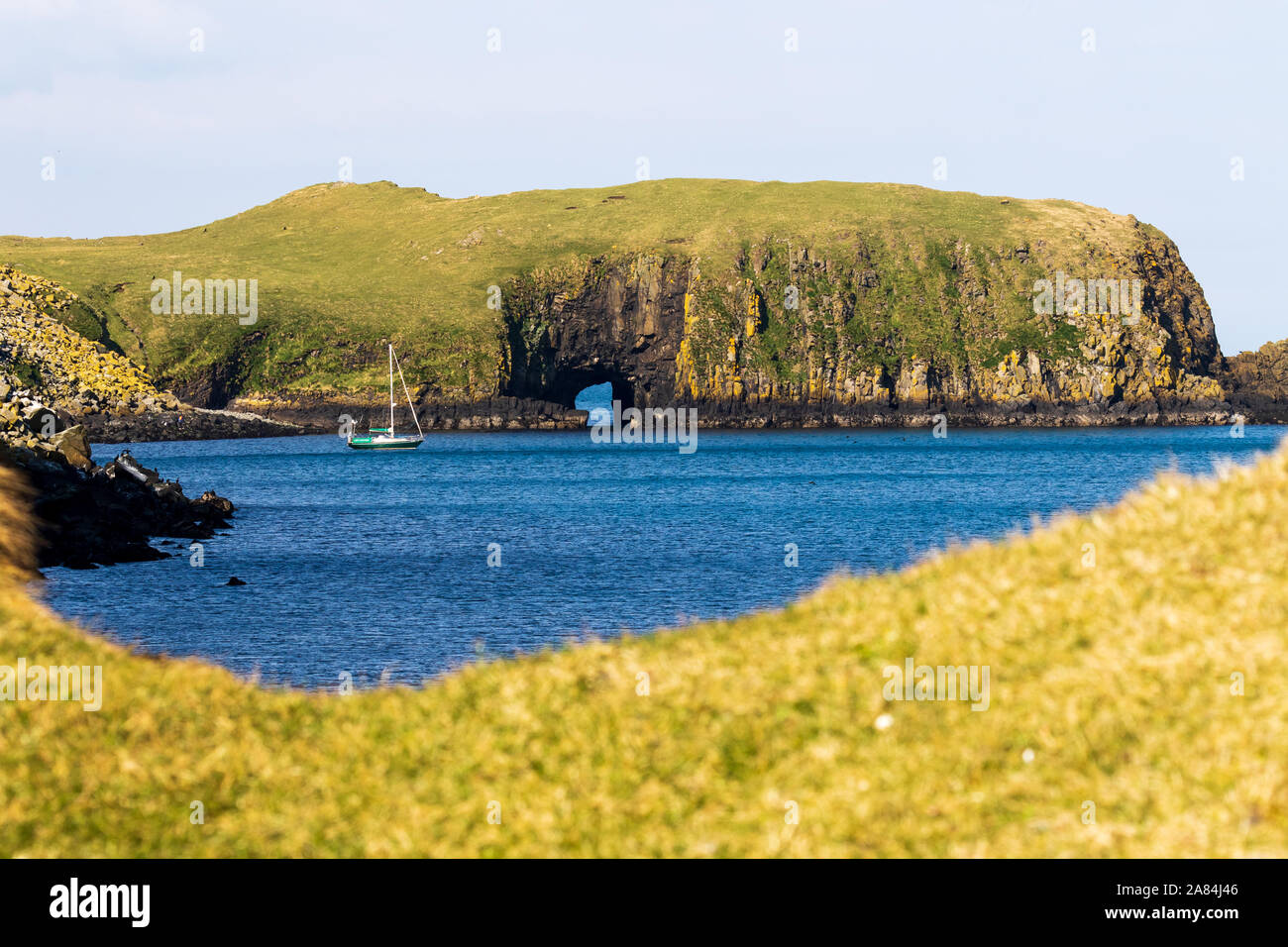 Shiants hi-res stock photography and images - Alamy