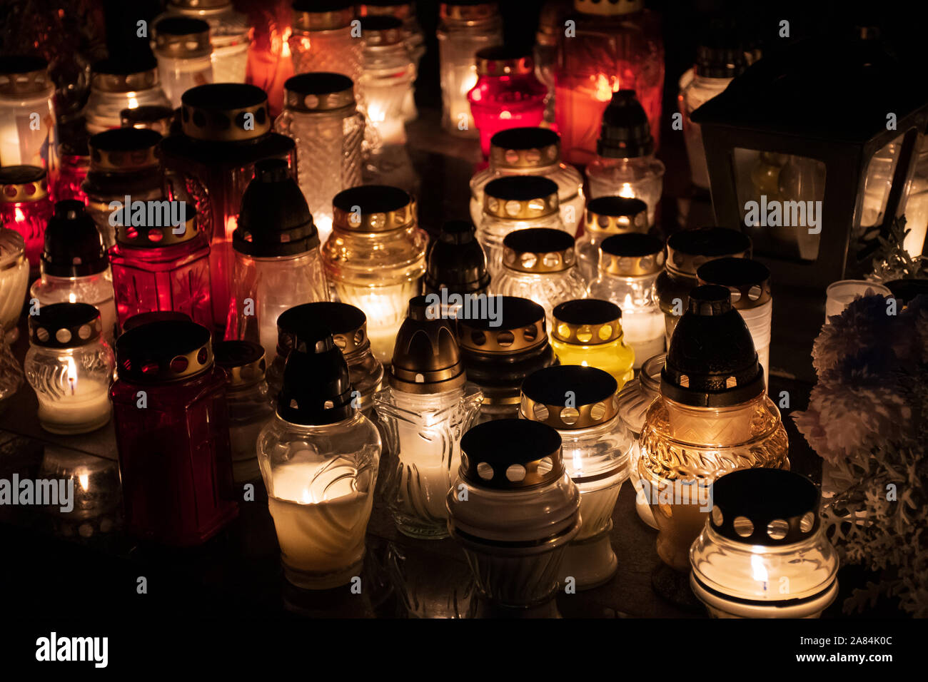 Candle light tribute victims hi-res stock photography and images - Alamy