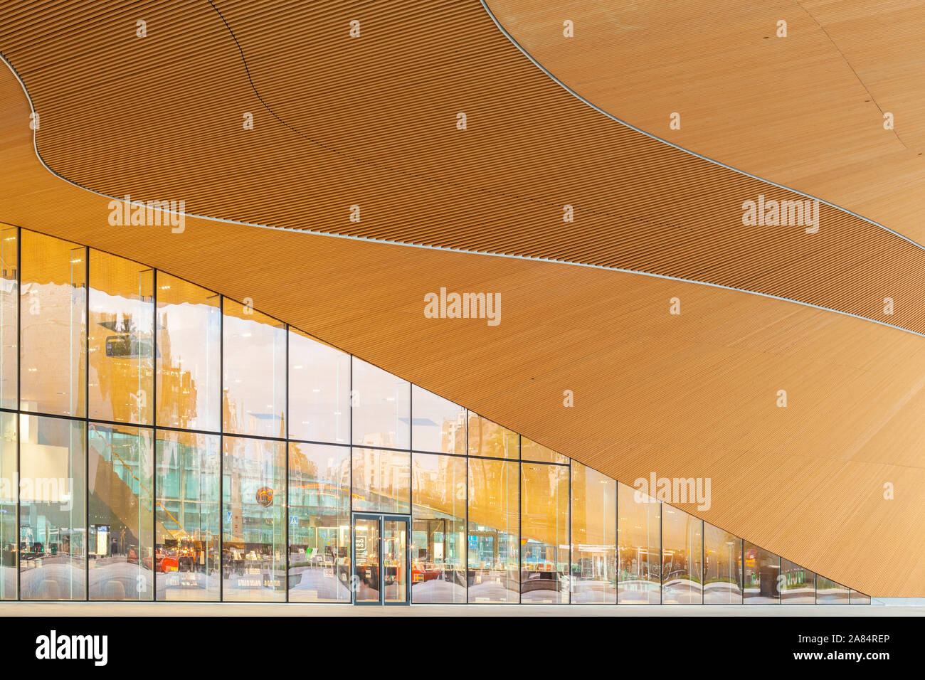 Helsinki central library hi-res stock photography and images - Alamy