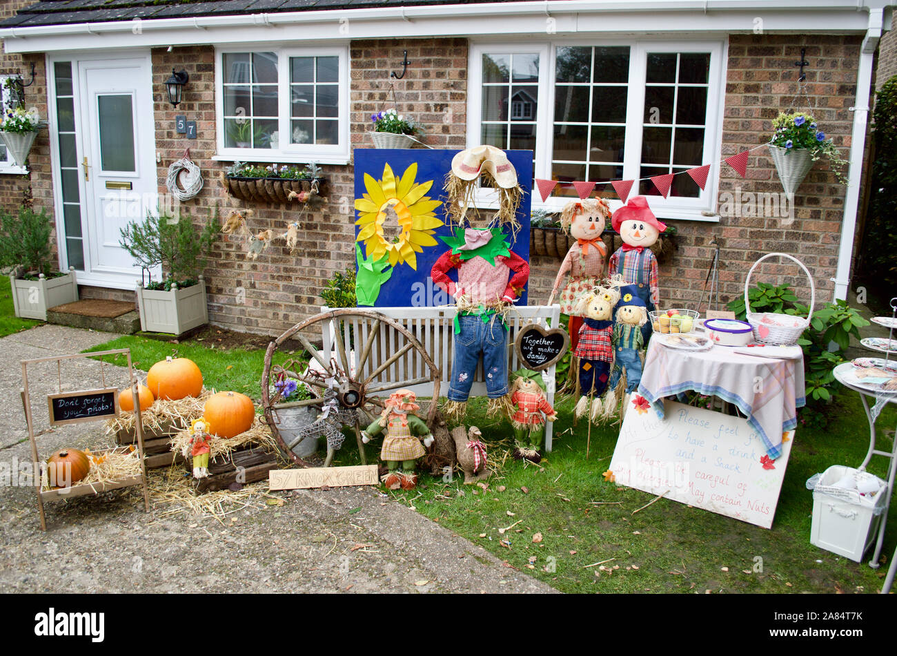 A scarecrow display on the scarecrow trail in Binfield, Berkshire, UK ...