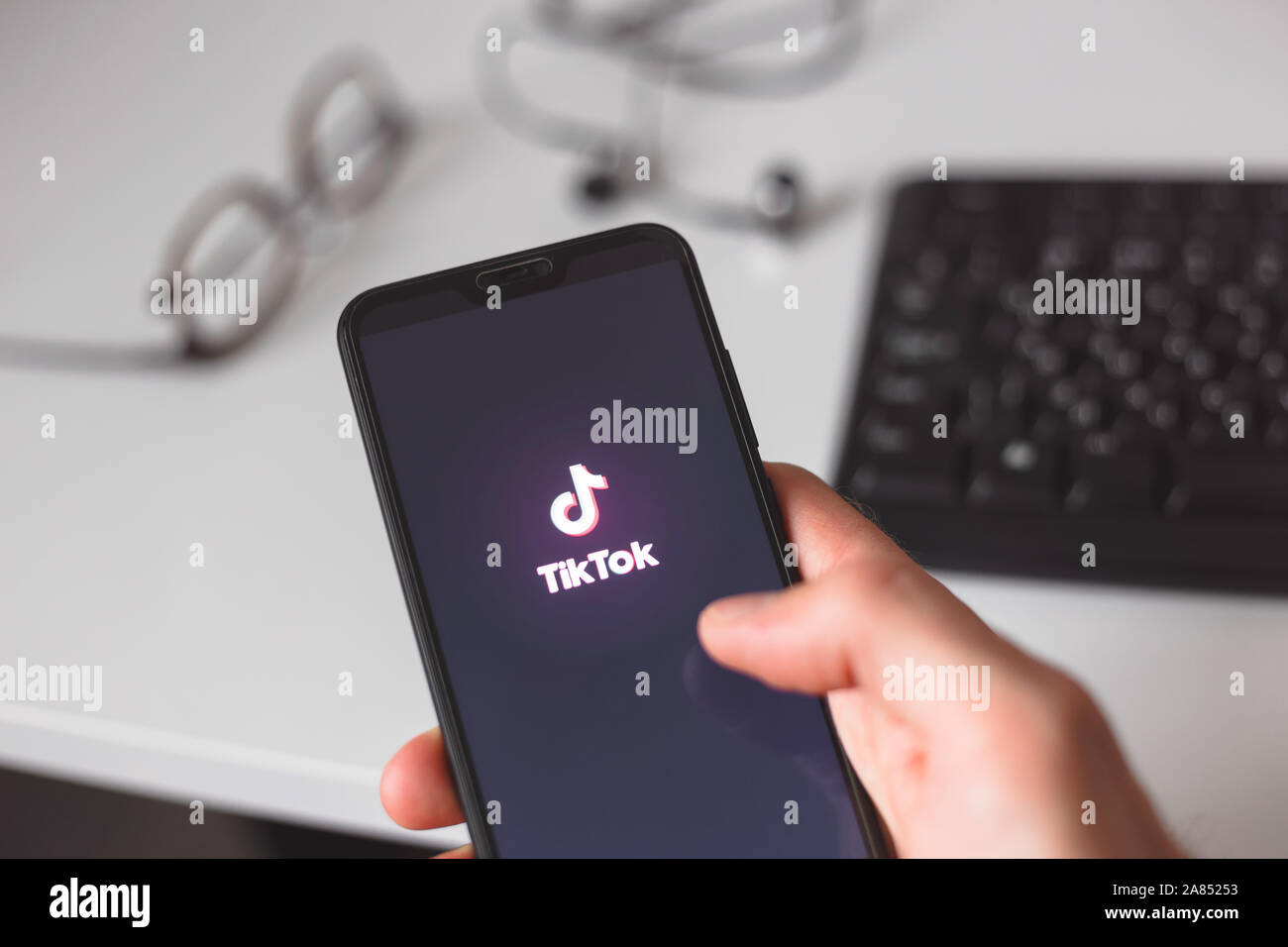 Tik tok screen interface hi-res stock photography and images - Alamy