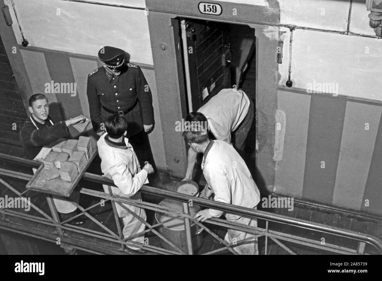 Food photographer work Black and White Stock Photos & Images - Alamy