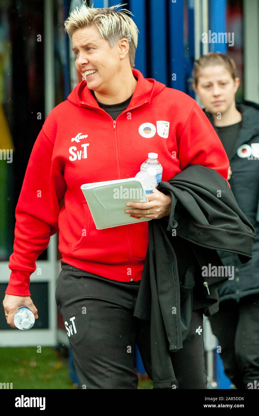 Sandra van tol hi-res stock photography and images - Alamy