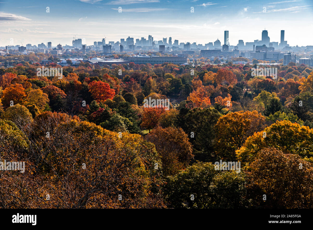 Fall cityscape hi-res stock photography and images - Alamy