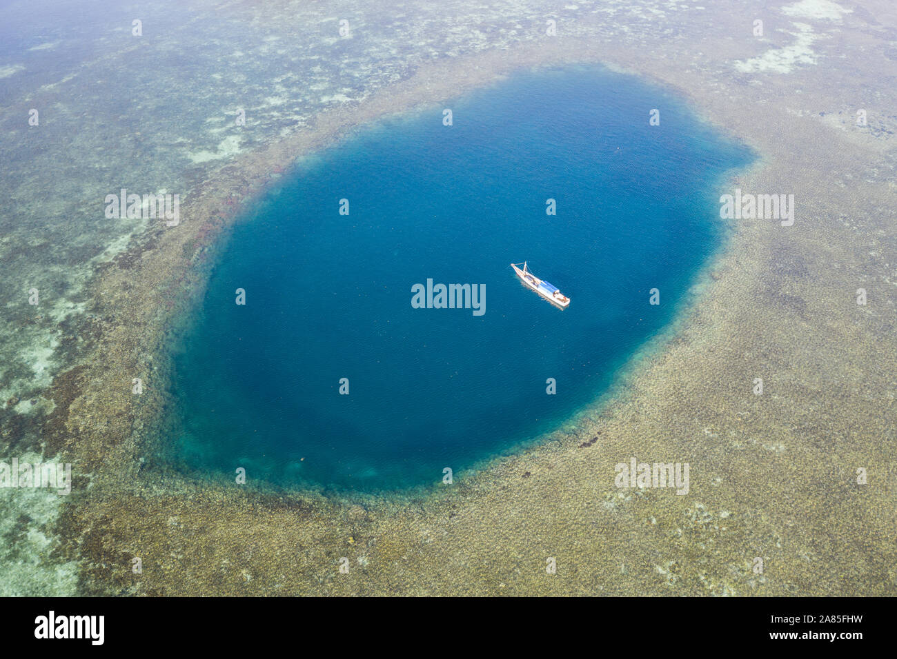 Sink holes hi-res stock photography and images - Alamy
