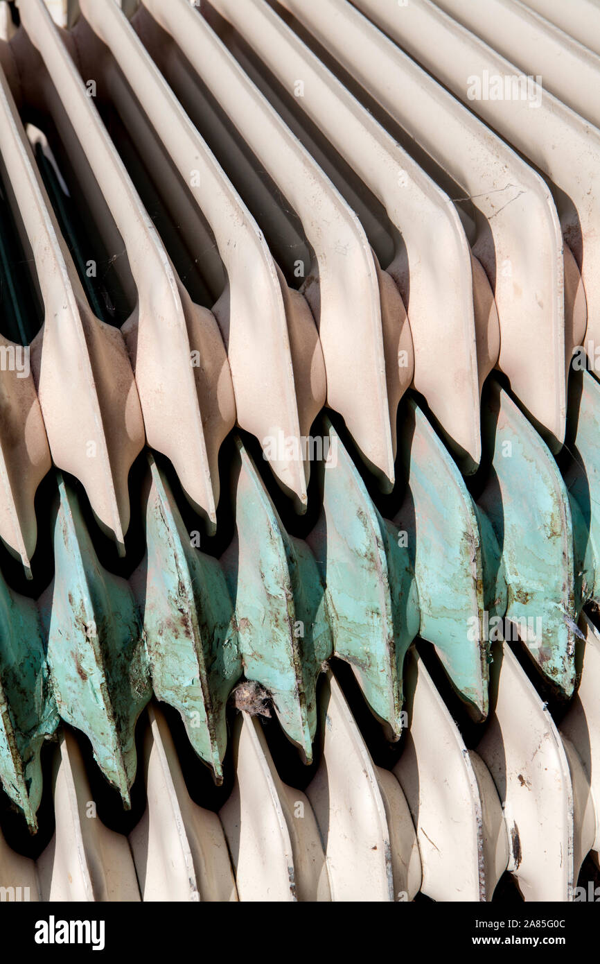 Cast iron hi-res stock photography and images - Alamy