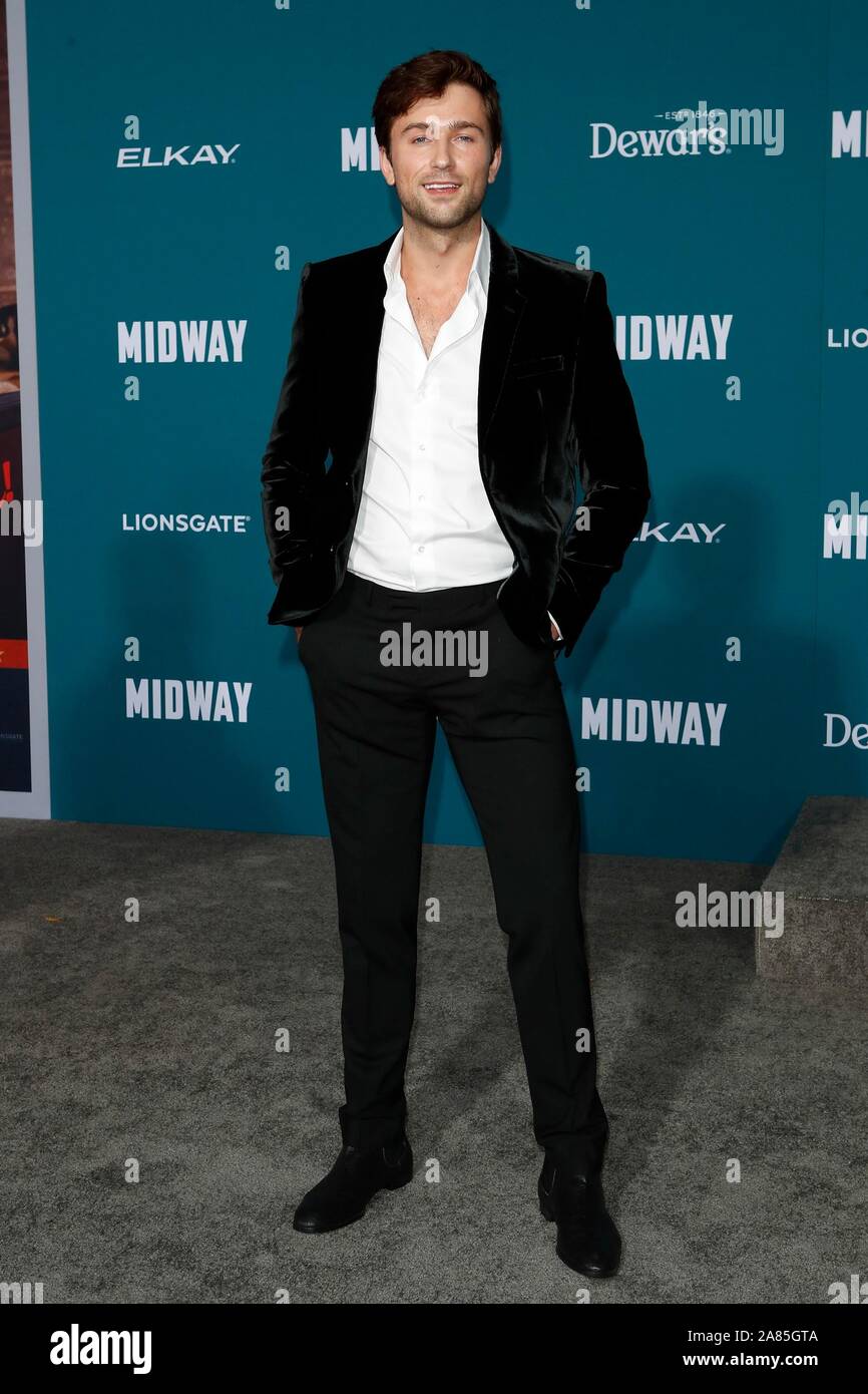 Los Angeles, CA. 5th Nov, 2019. Brandon Sklenar at arrivals for MIDWAY ...