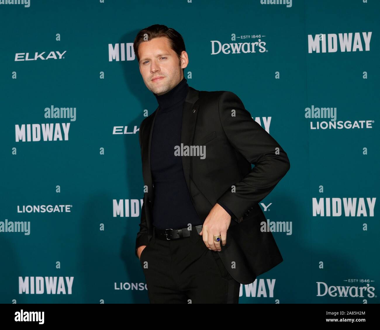 Los Angeles, CA. 5th Nov, 2019. Luke Kleintank at arrivals for MIDWAY ...