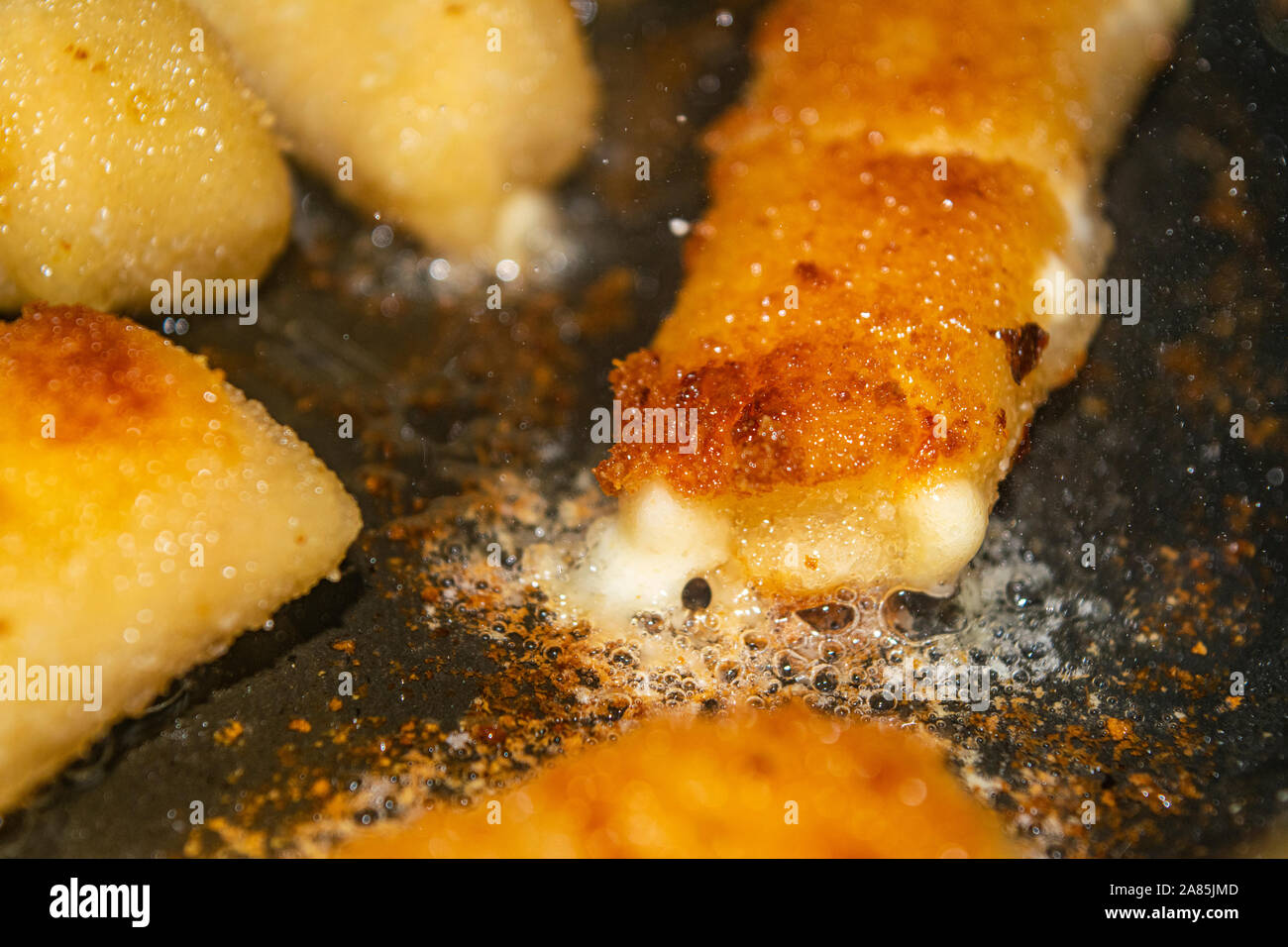 Food cheese fried mozzarella hi-res stock photography and images - Alamy