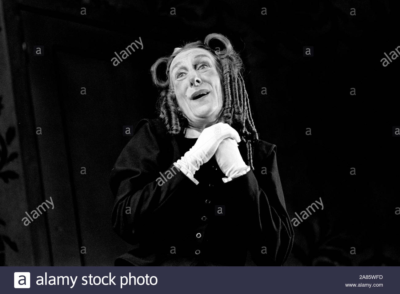 Actor Alex Jennings High Resolution Stock Photography and Images - Alamy