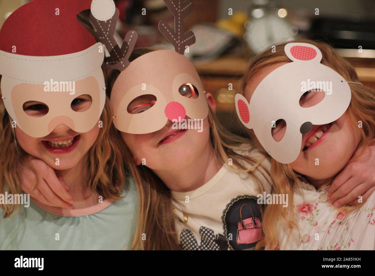 Triplet girls hi-res stock photography and images - Alamy