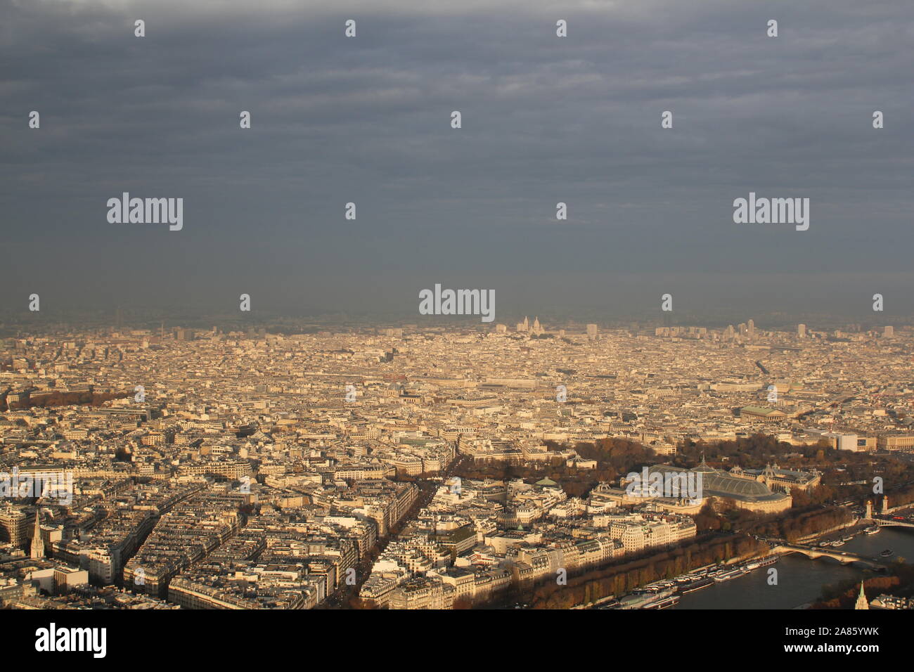 Paris aerial view from Eiffel Tower Stock Photo - Alamy