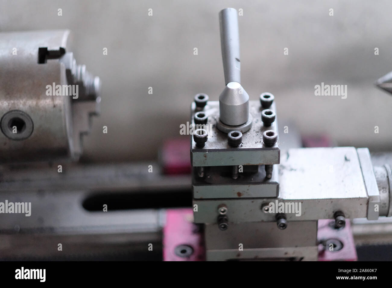 Mechanical control lever and fasteners for metalworking machine parts ...