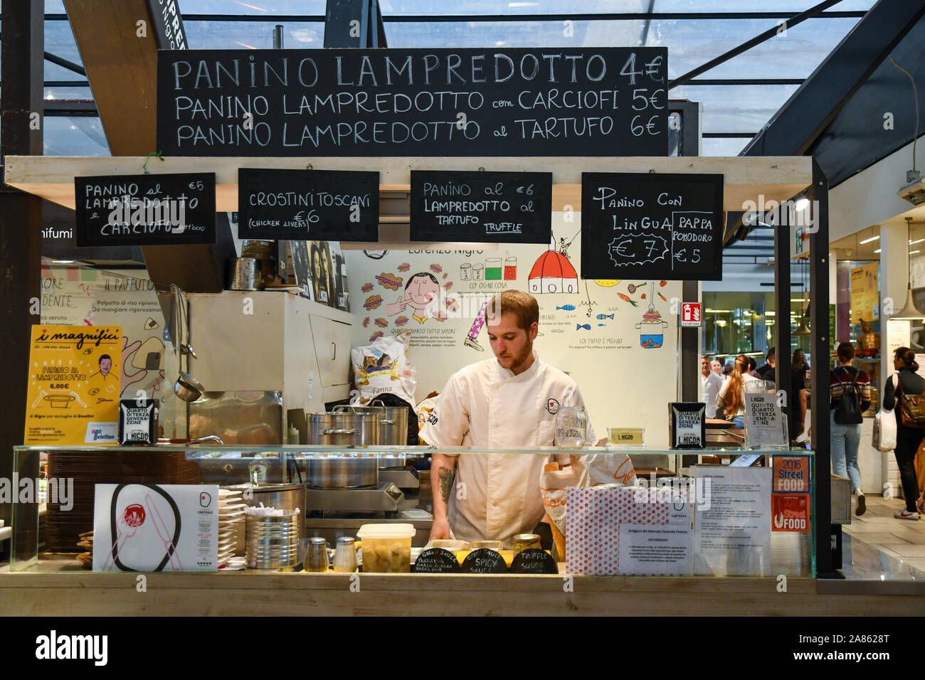 Food market stall buy hi-res stock photography and images - Alamy