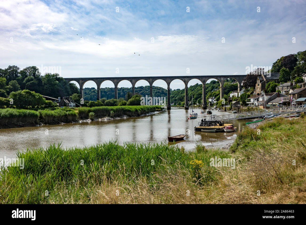 Calstock hi-res stock photography and images - Alamy