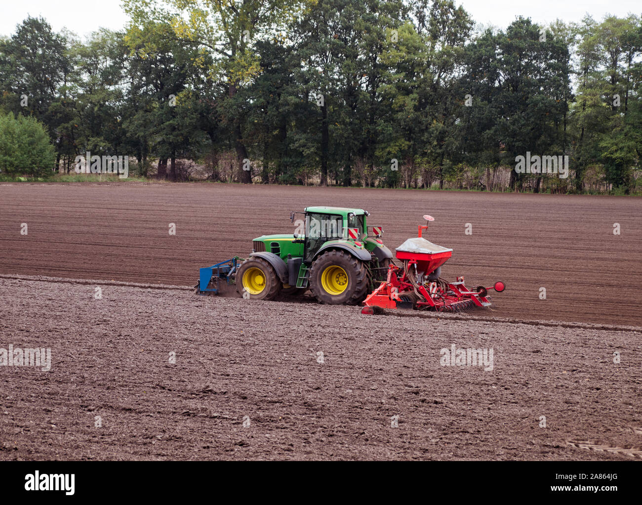 Rough cloddy soils hi-res stock photography and images - Alamy