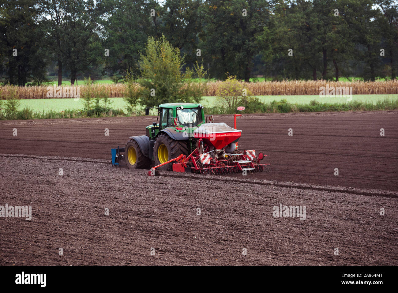Rough cloddy soils hi-res stock photography and images - Alamy
