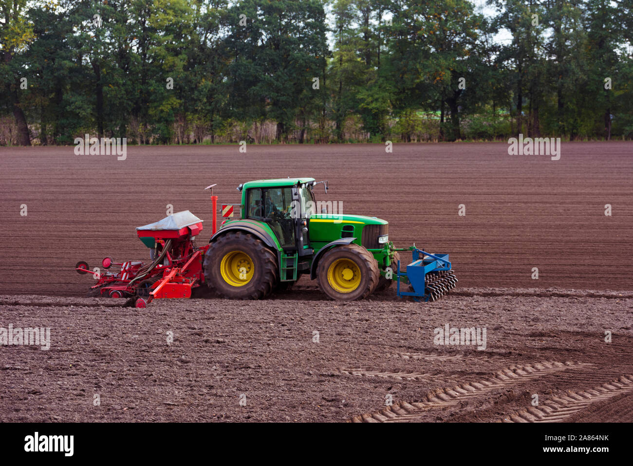 Rough cloddy soils hi-res stock photography and images - Alamy