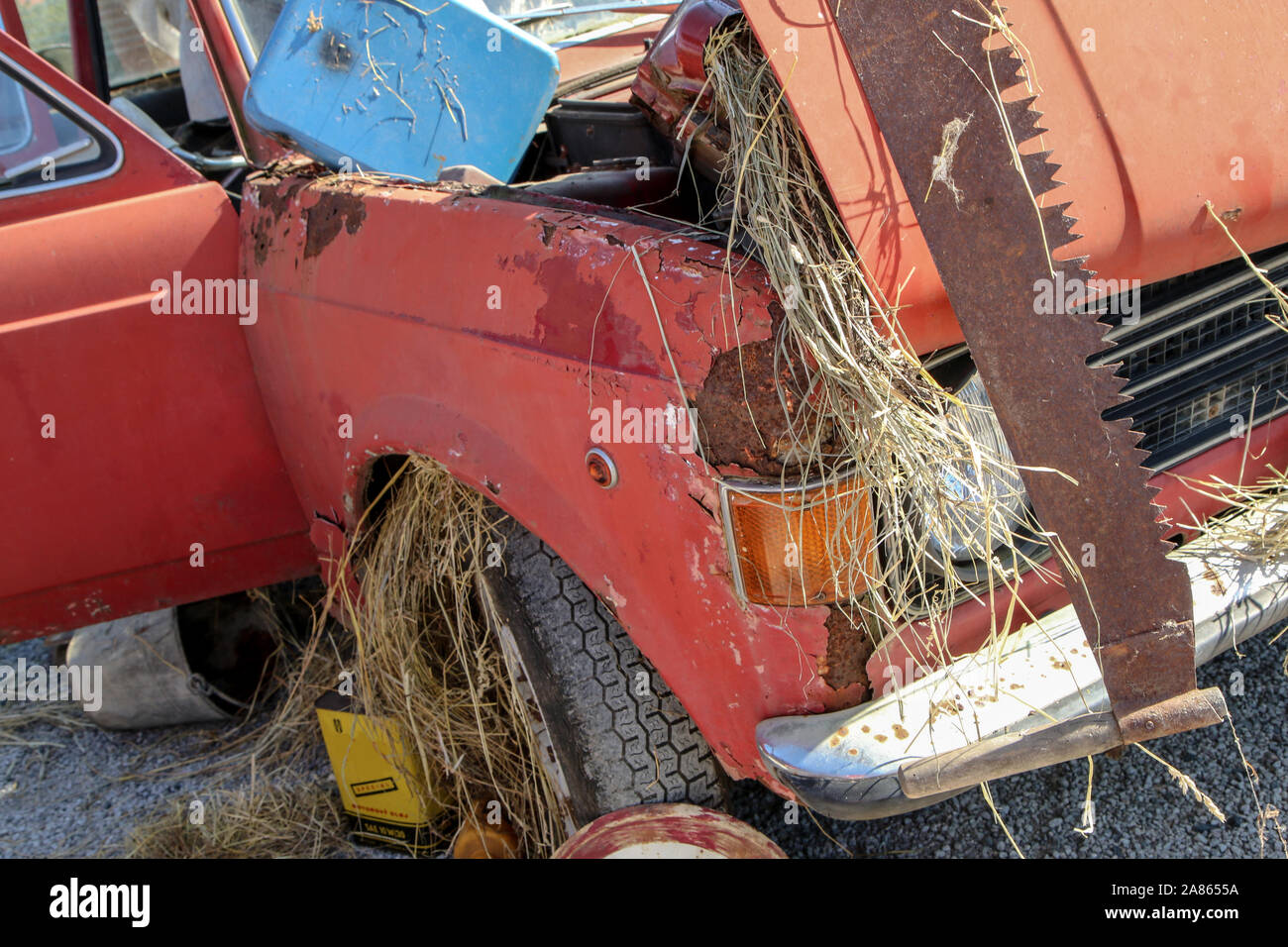 Clunker hi-res stock photography and images - Alamy
