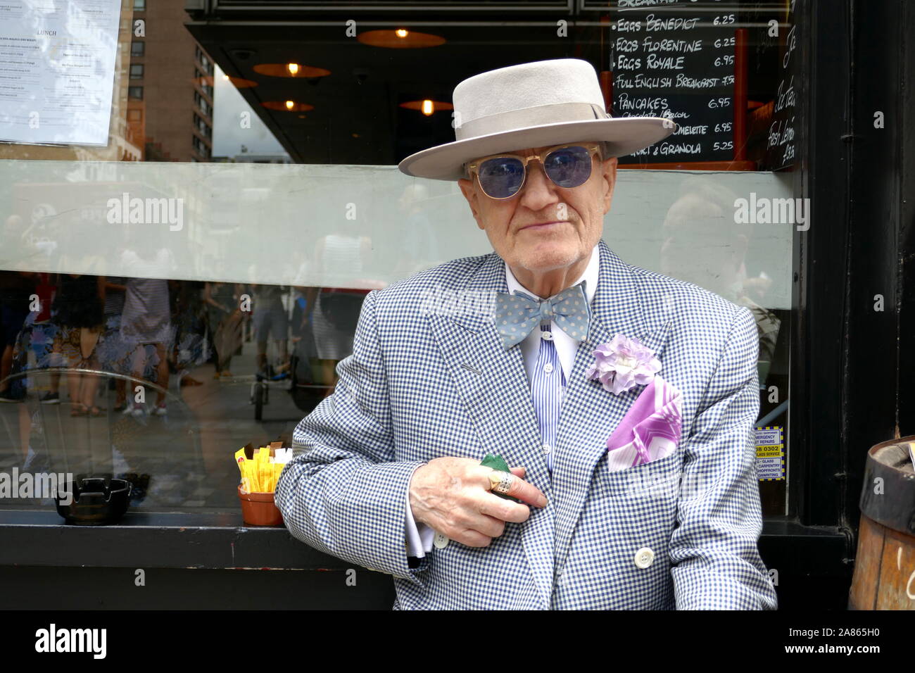 Soho george hi-res stock photography and images - Alamy