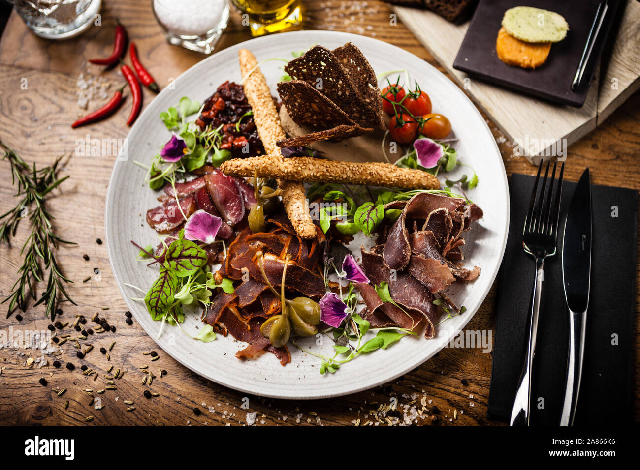 Meat platter for two: Dry-aged beef brisket, dry-aged duck fillet, beef ...