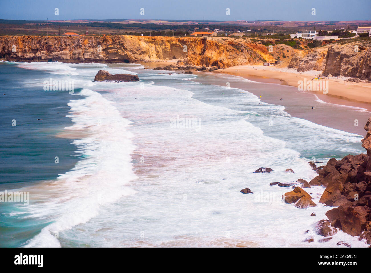 Portuguese coast, cliff into the Atlantic Ocean. Taken in Sagres Stock ...