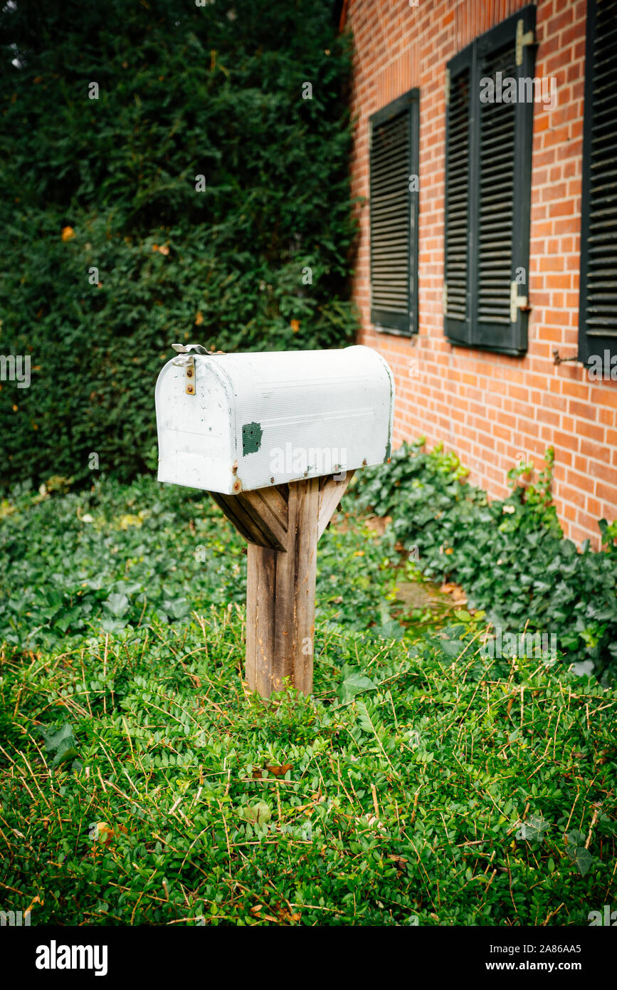 Old mail box. Vintage metal post box Stock Photo - Alamy