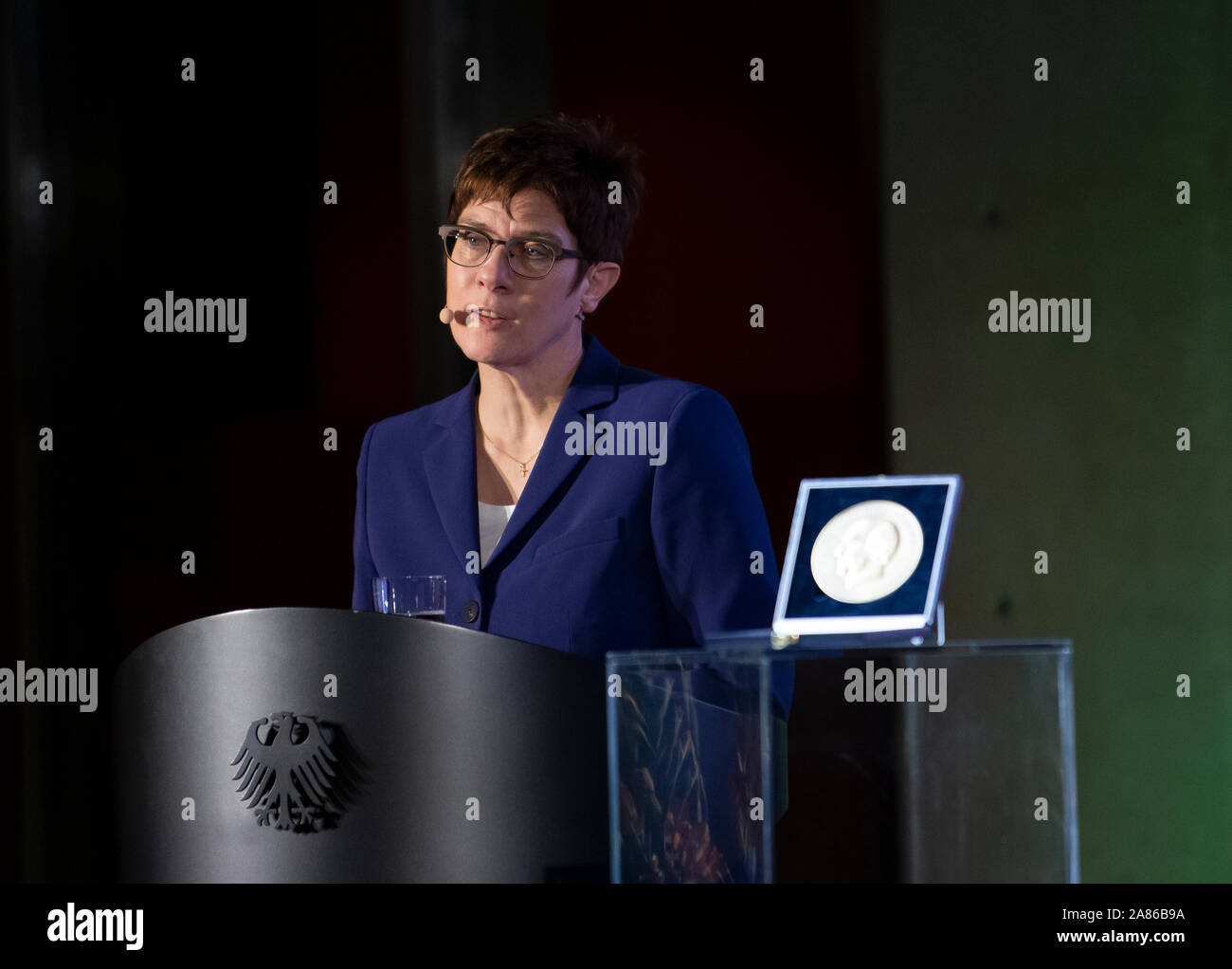 Secretary general manfred worner hi-res stock photography and images ...