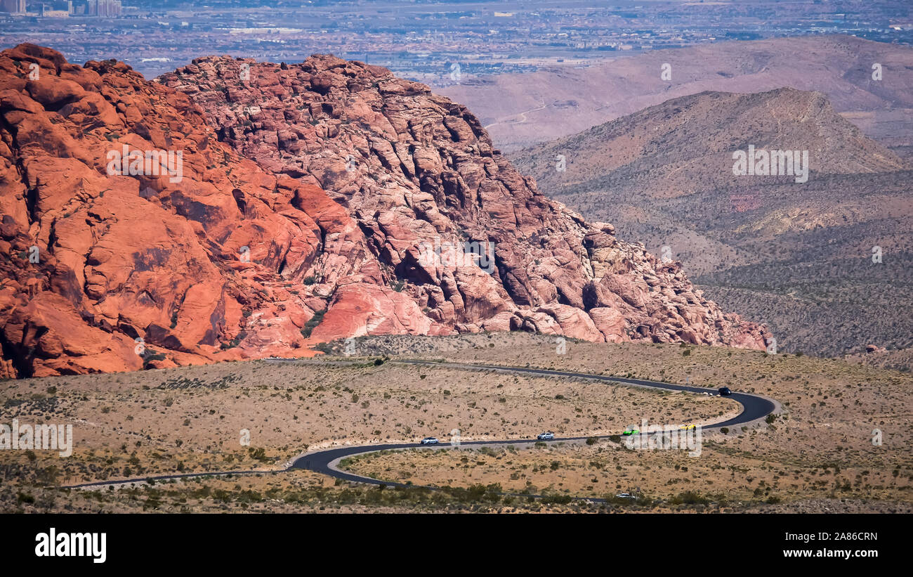 Red rock desert landforms hi-res stock photography and images - Alamy