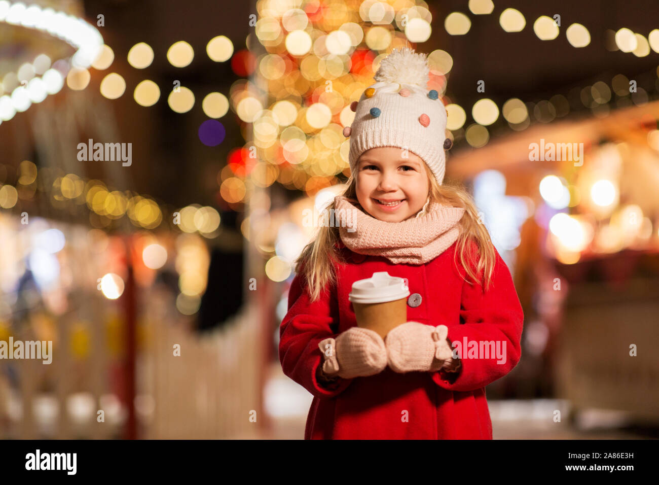 Child tea cup hi-res stock photography and images - Alamy