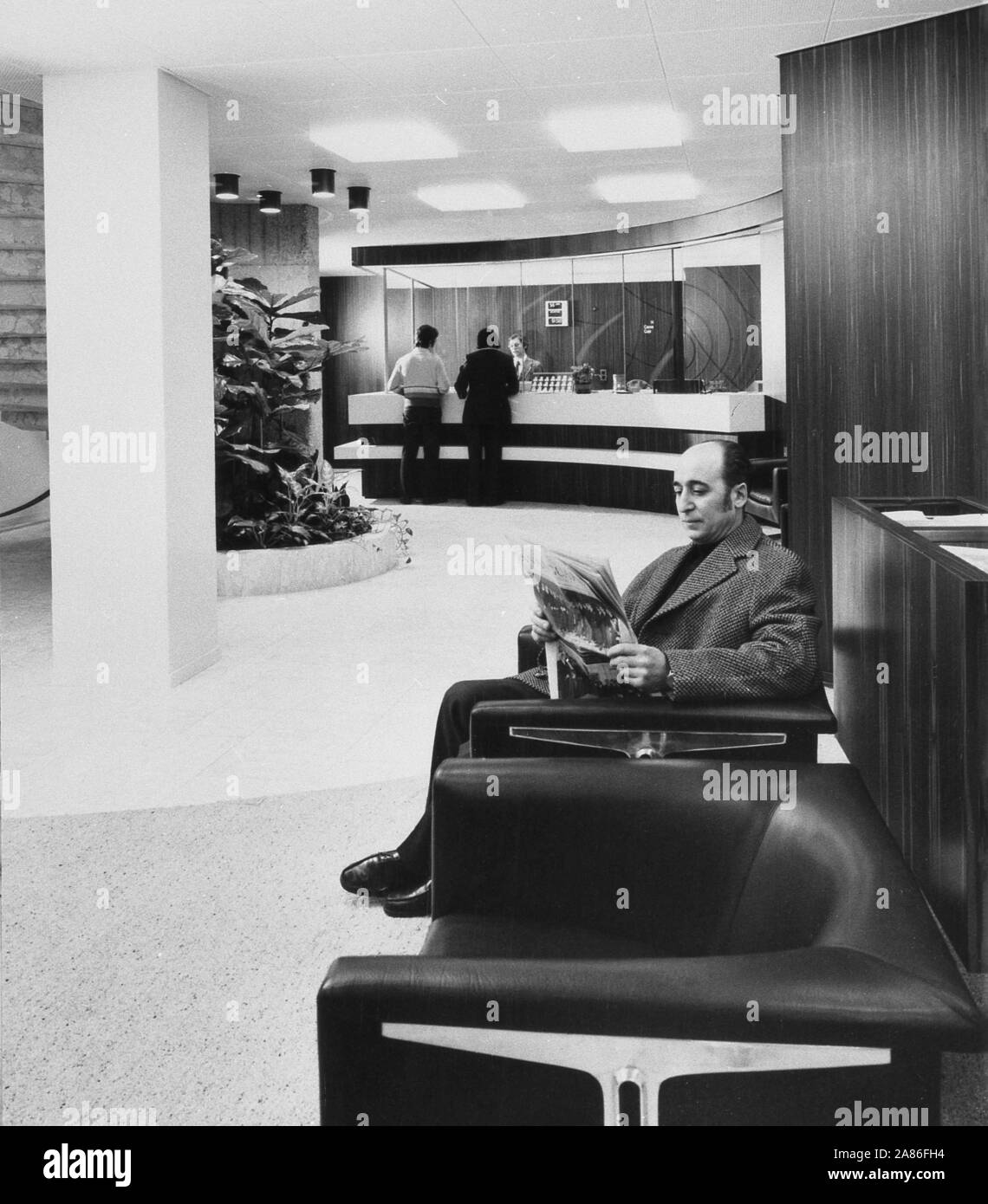 Switzerland 70s hi-res stock photography and images - Alamy