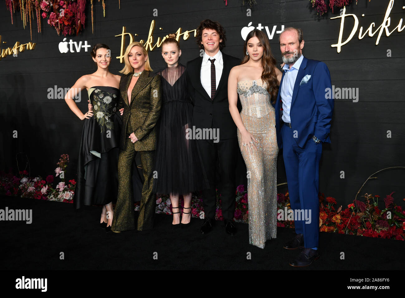 Ella Hunt, Jane Krakowski, Anna Baryshnikov, Adrian Blake Enscoe ...