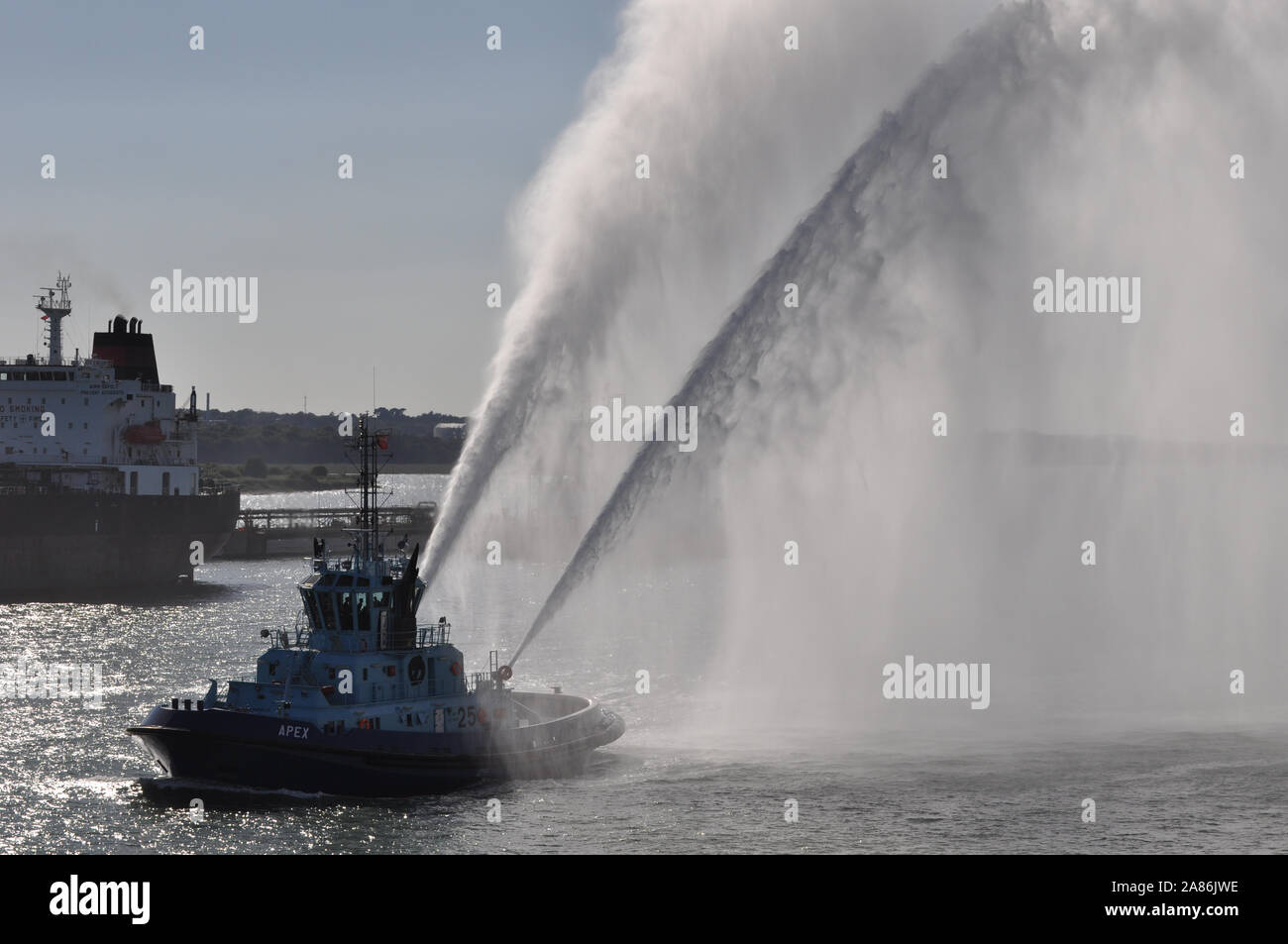 Fire boats hi-res stock photography and images - Alamy