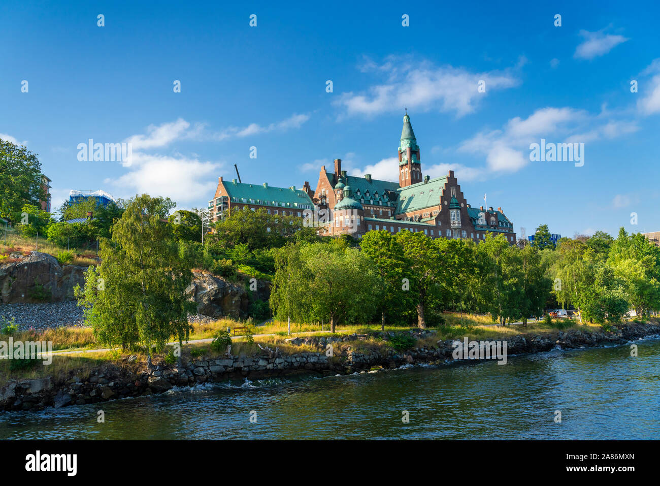 A large church hi-res stock photography and images - Alamy