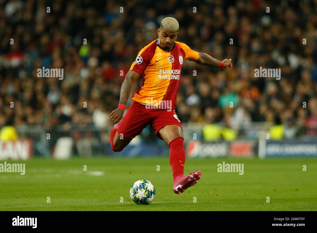 Mario lemina galatasaray hi-res stock photography and images - Alamy