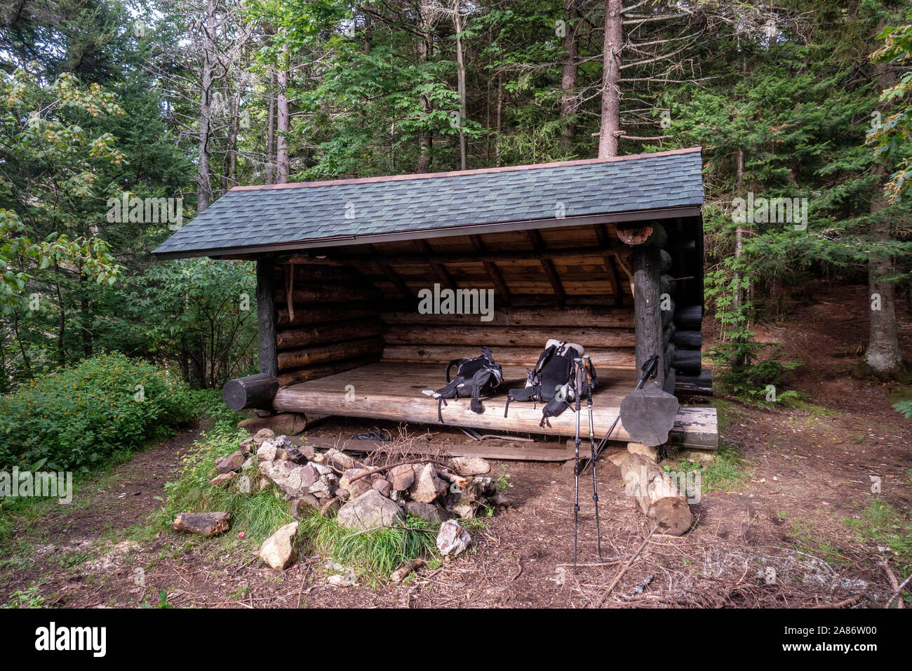 Leantoo hi-res stock photography and images - Alamy