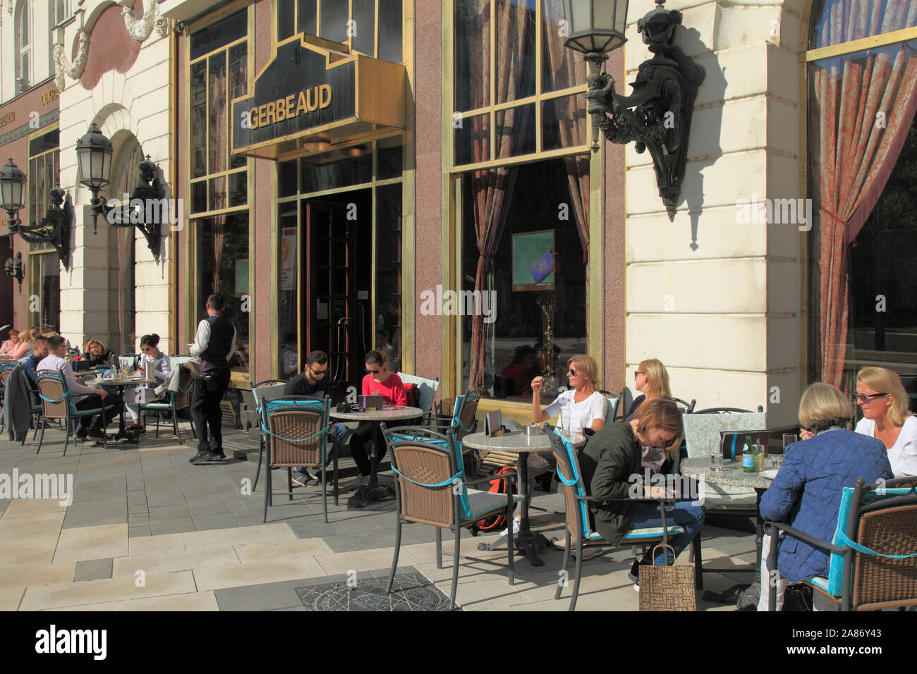 Hungary; Budapest; Gerbeaud pastry shop Stock Photo - Alamy