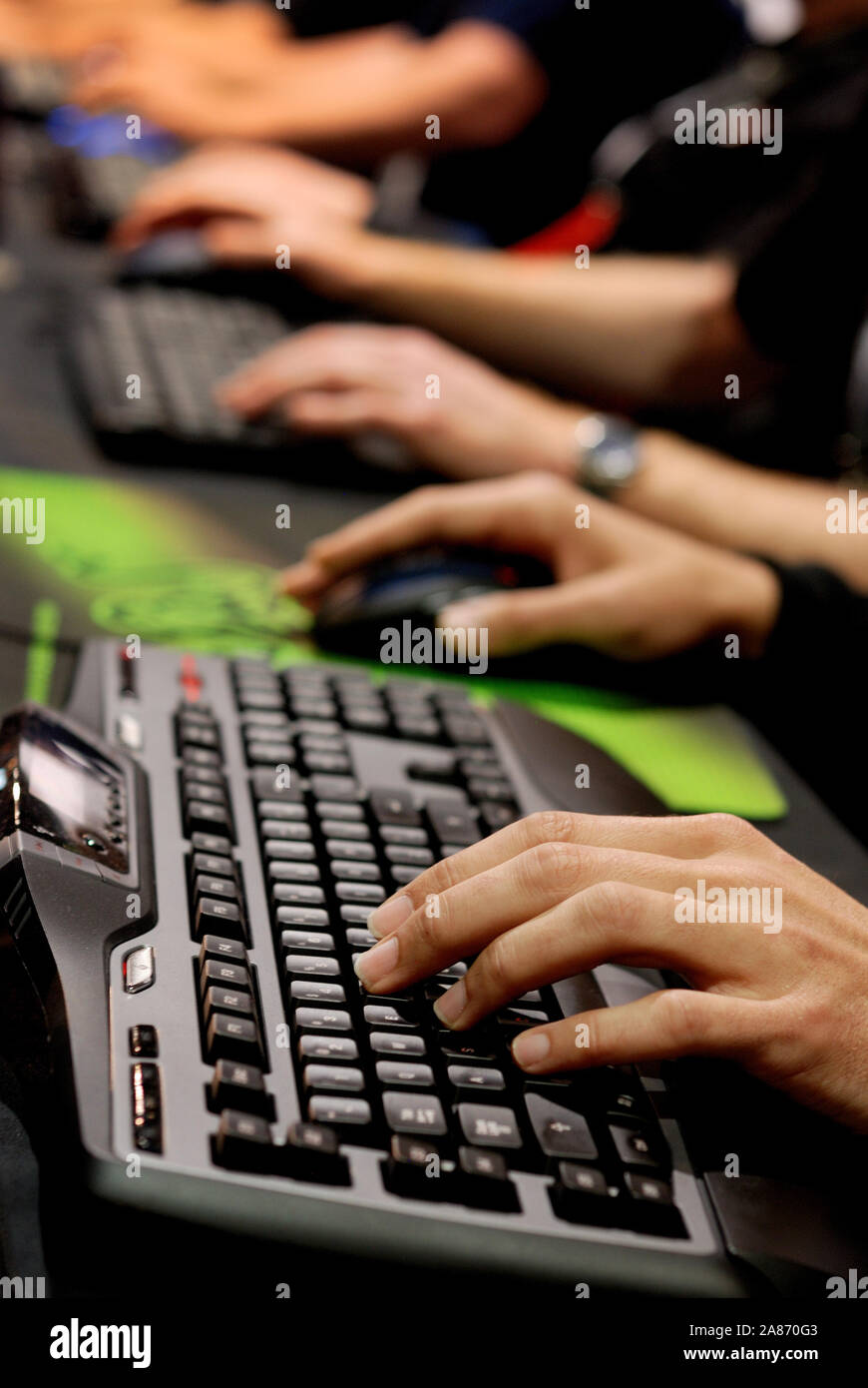 Videogame consoles hi-res stock photography and images - Alamy