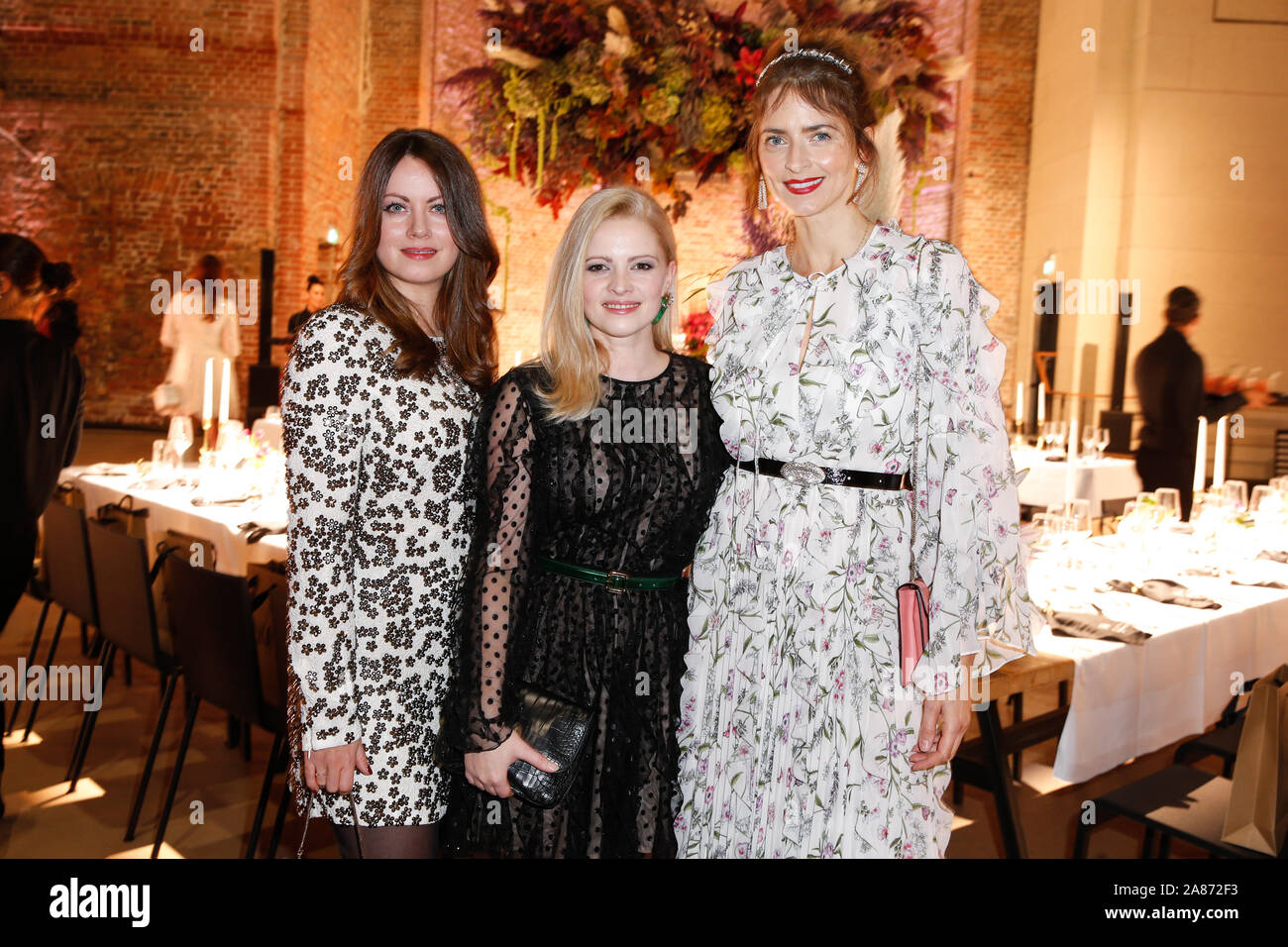 Berlin, Germany. 06th Nov, 2019. Alice Dwyer (l-r), Jennifer Ulrich and ...