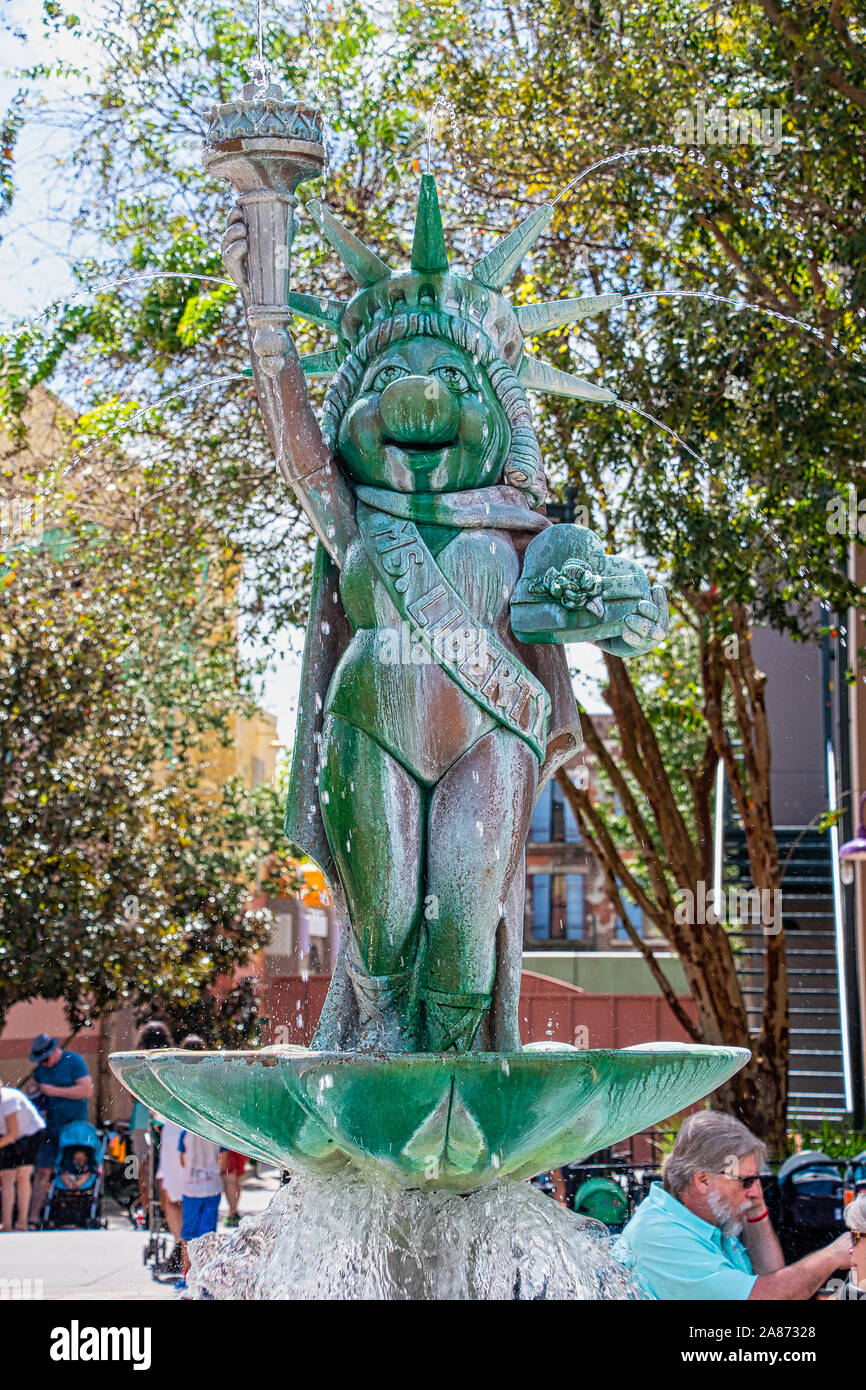 The muppet show miss piggy hi-res stock photography and images - Alamy